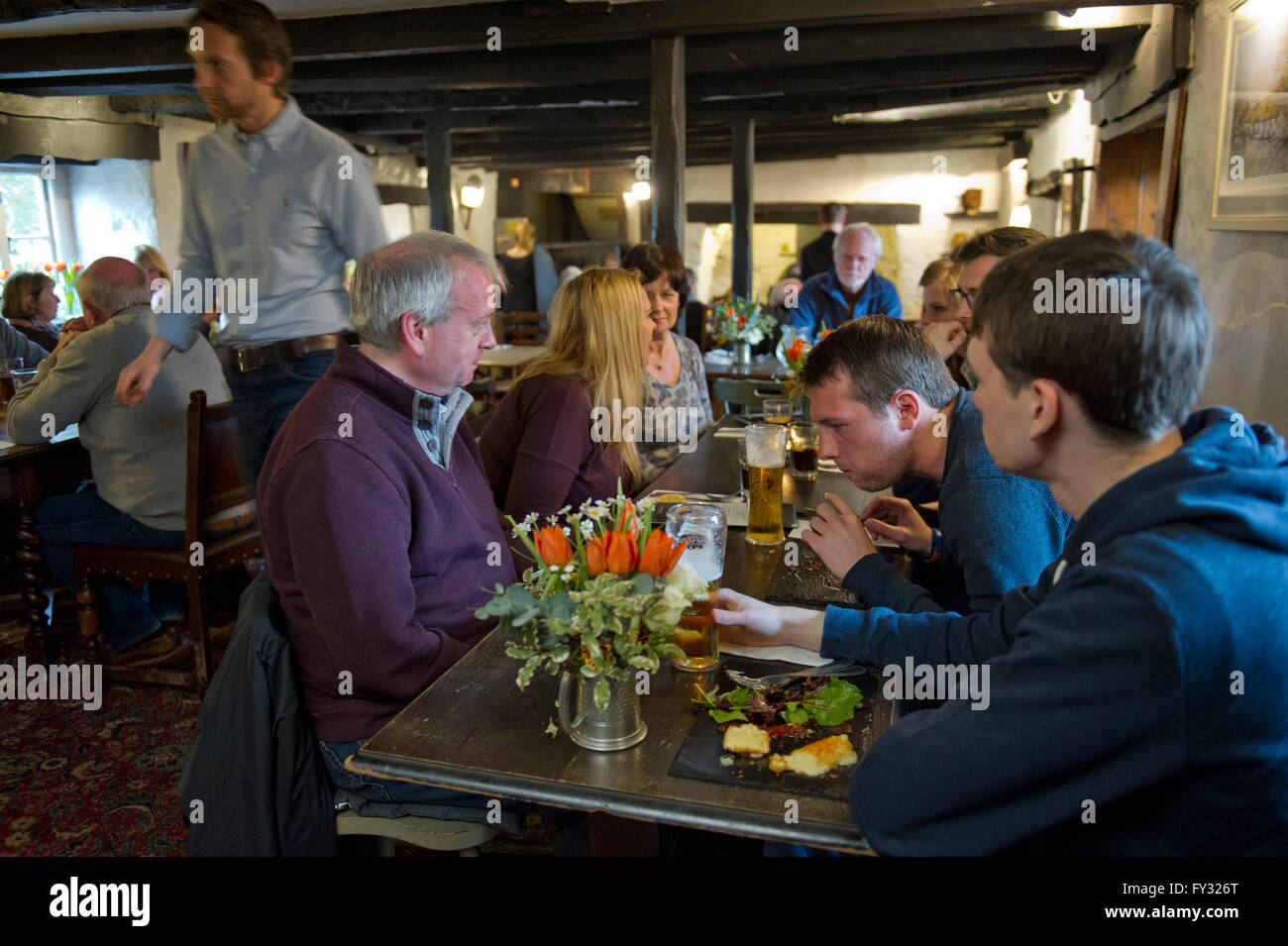 The Cott Inn, Dartington, Totnes, Devonshire Stock Photo - Alamy