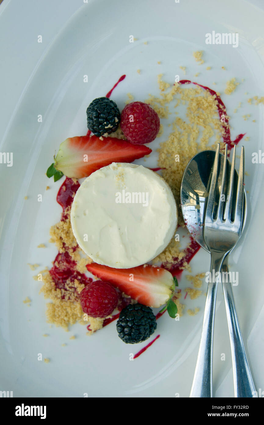 Sosban hi-res stock photography and images - Alamy