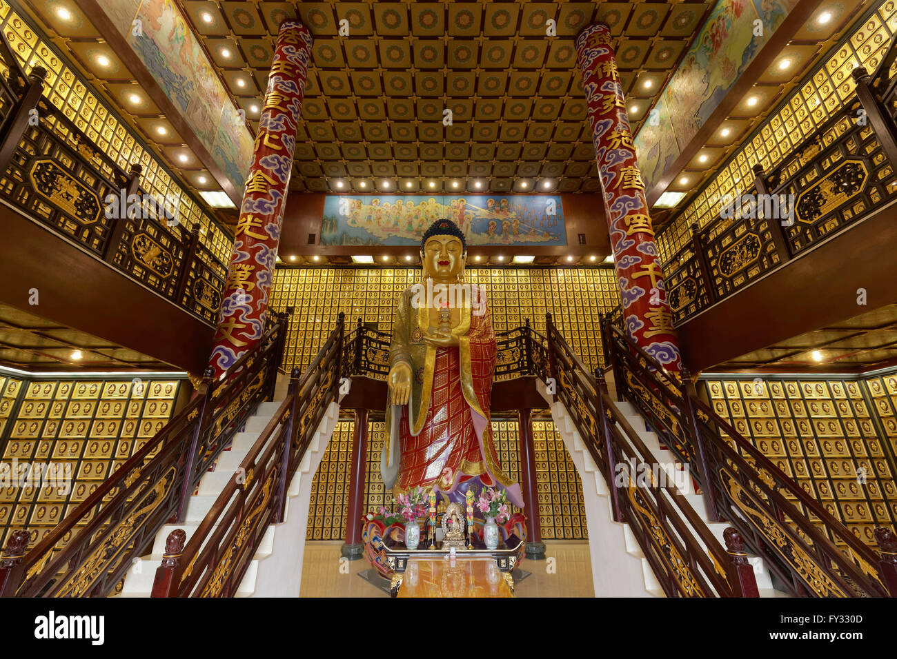 Buddhist funeral hi-res stock photography and images - Alamy
