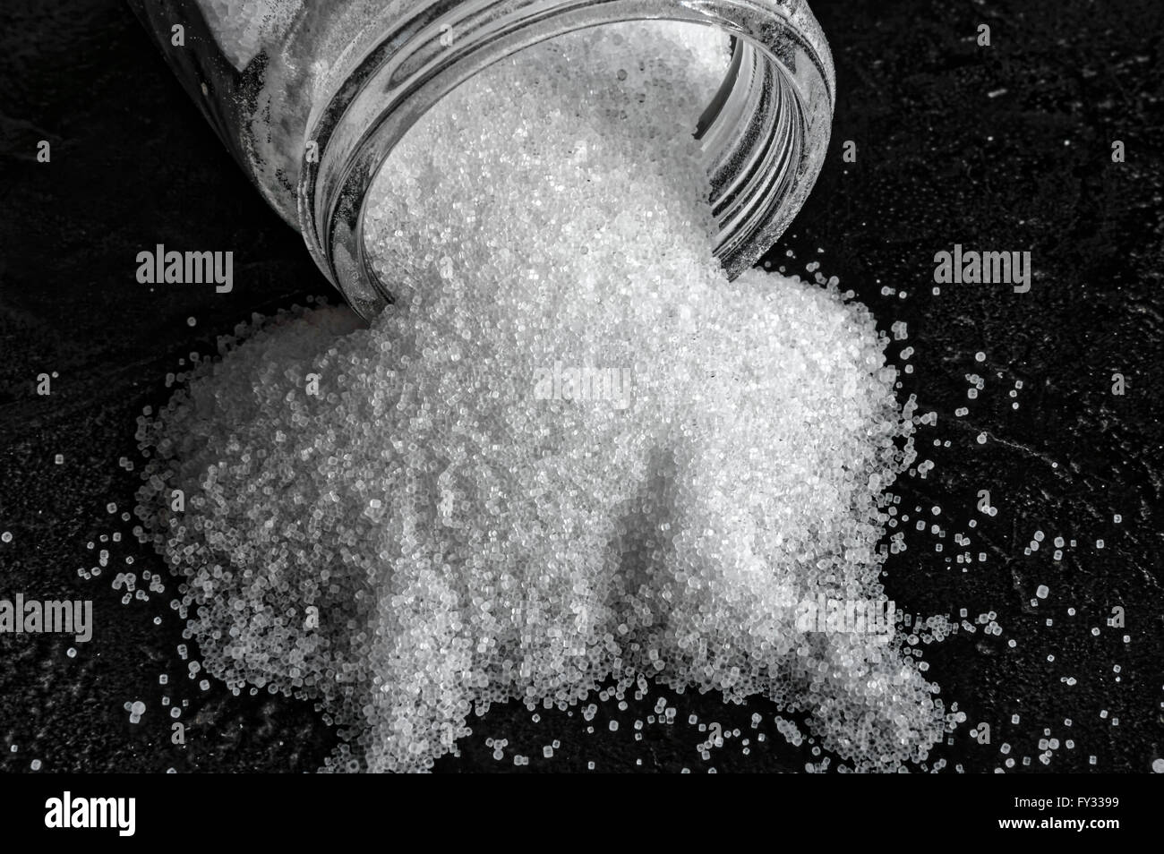 Salt crystal cube hi-res stock photography and images - Alamy