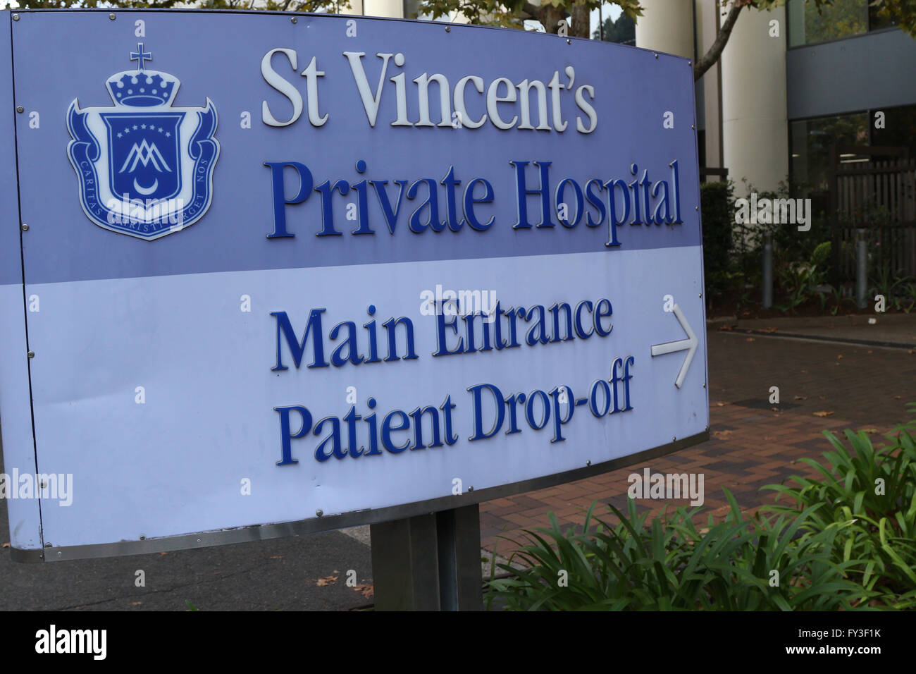St vincent's hospital sydney hi-res stock photography and images - Alamy