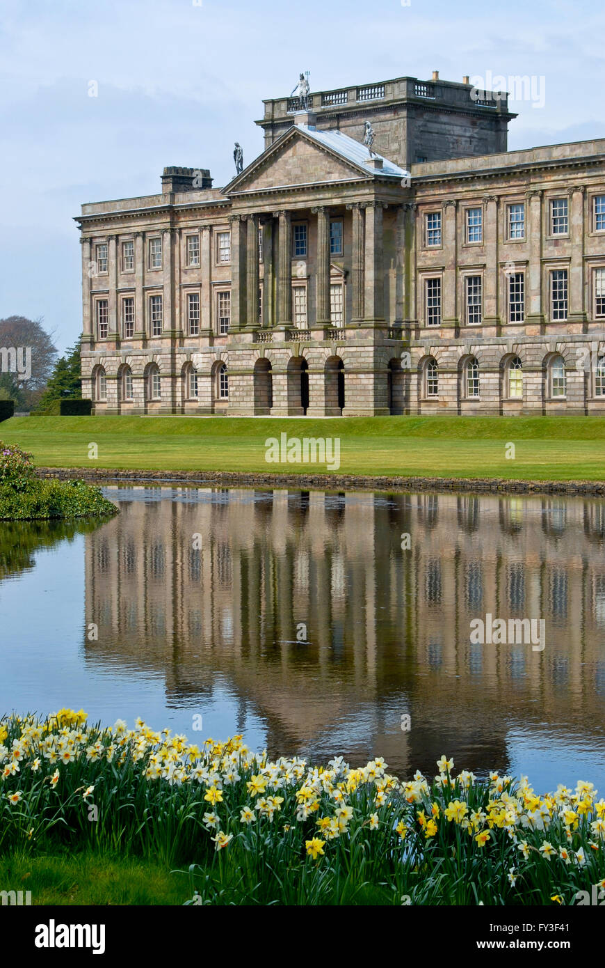 Lyme hall pride and prejudice hi-res stock photography and images - Alamy