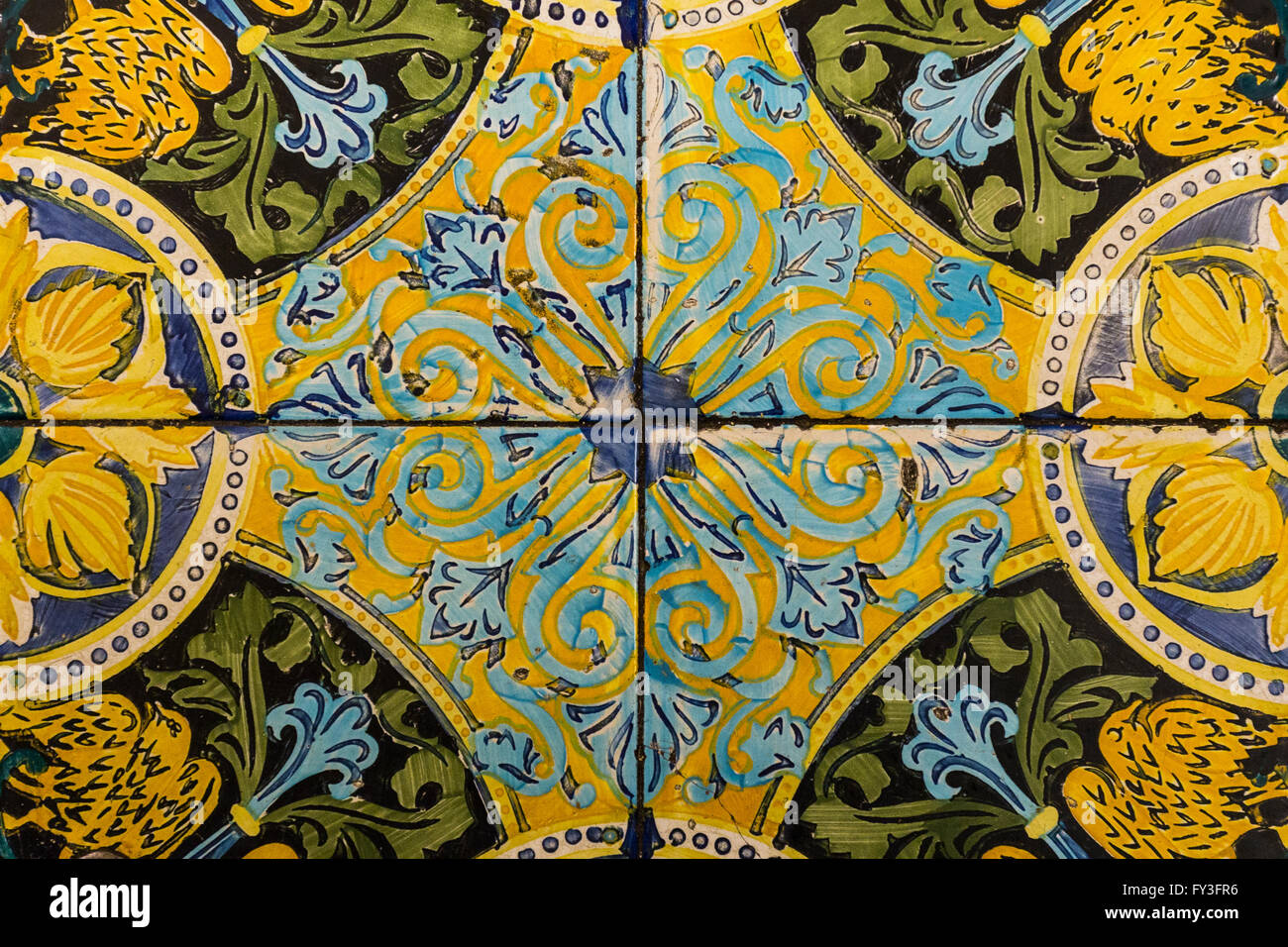 Spanish tiles design hi-res stock photography and images - Alamy