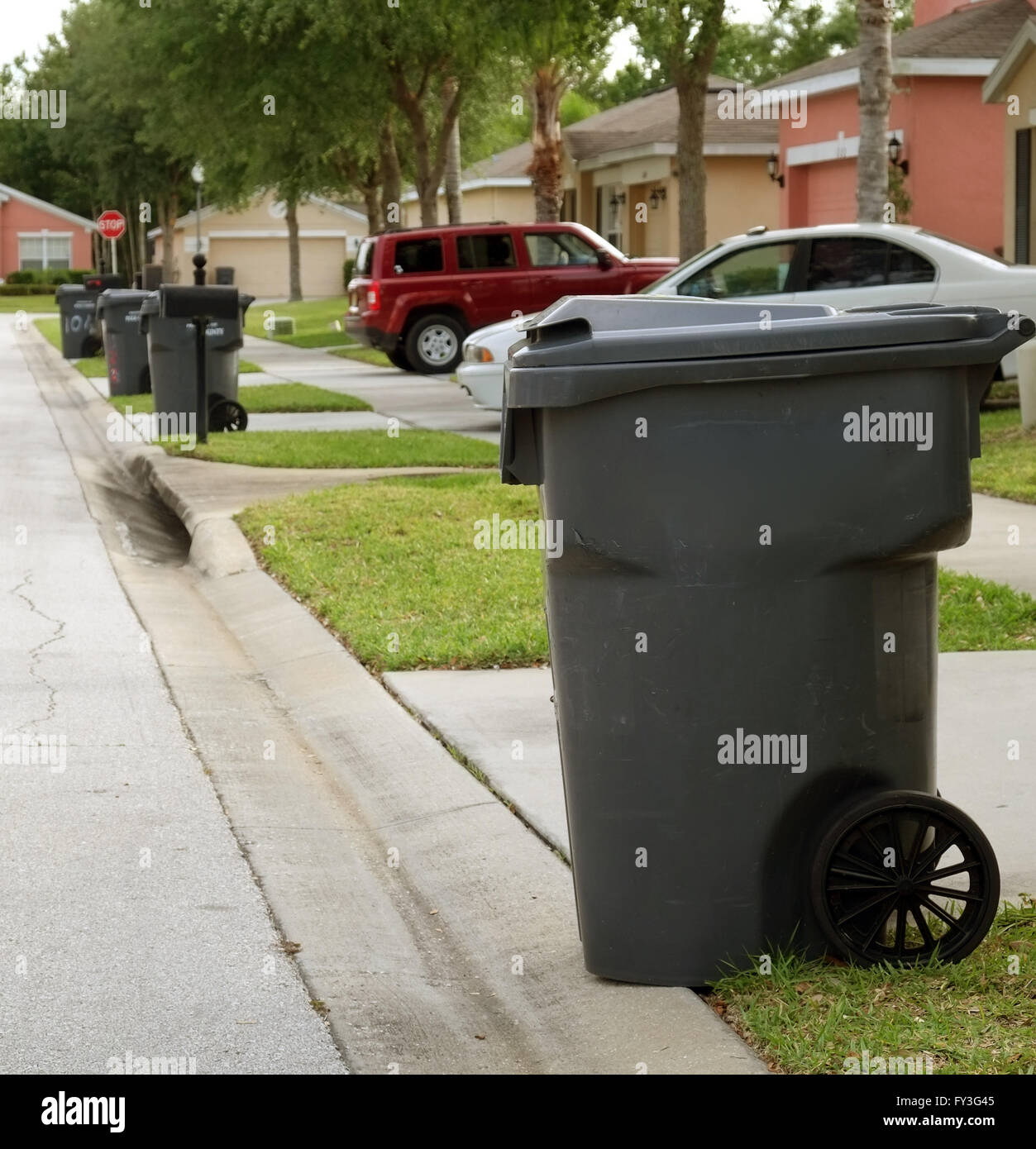 Trash carts hi-res stock photography and images - Alamy