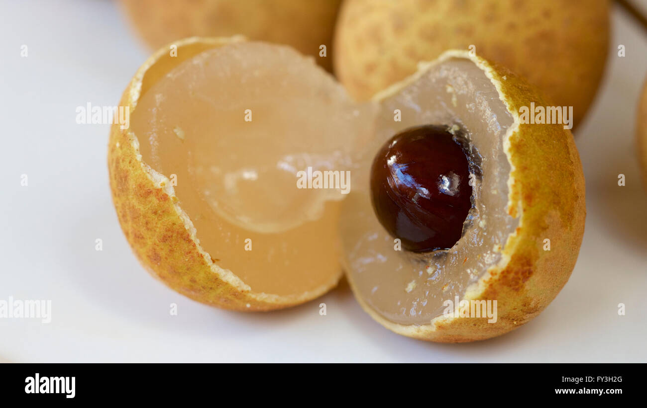 Logan fruit, Cambodia Stock Photo - Alamy