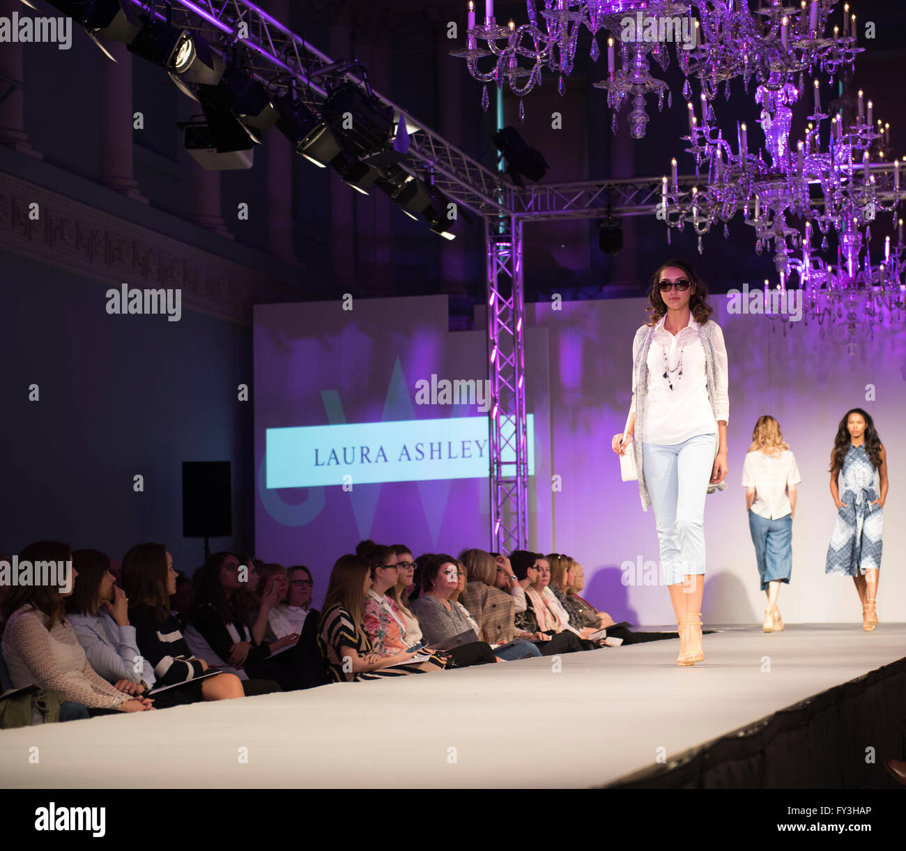 Beauty events hi-res stock photography and images - Alamy