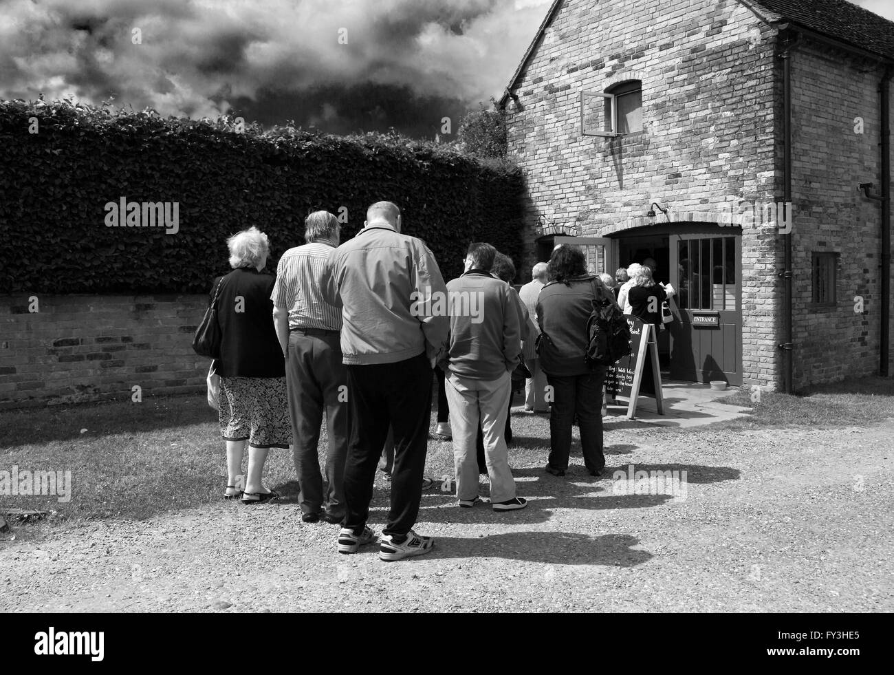 Queue Black and White Stock Photos & Images - Alamy