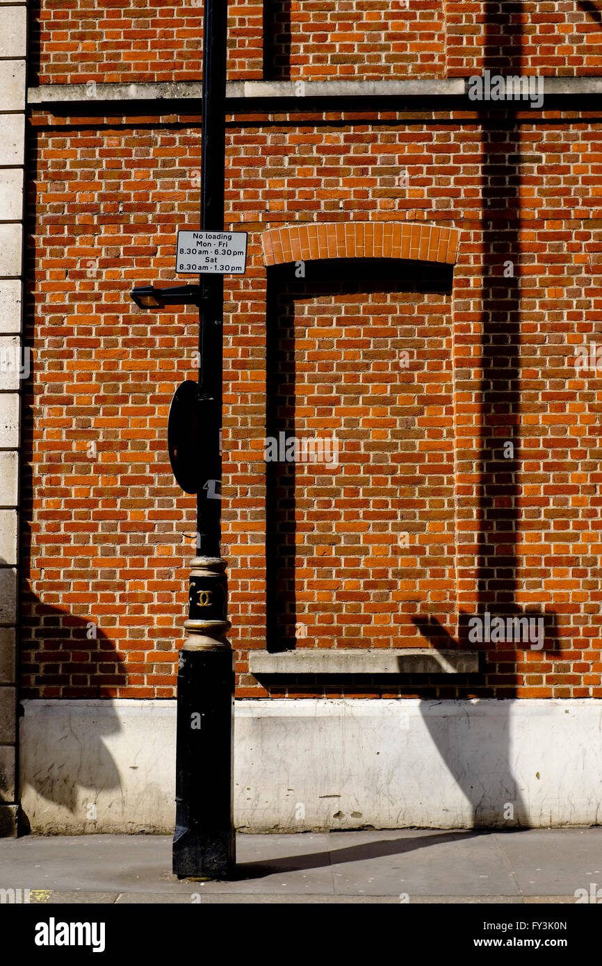 Bricked up london hi-res stock photography and images - Alamy