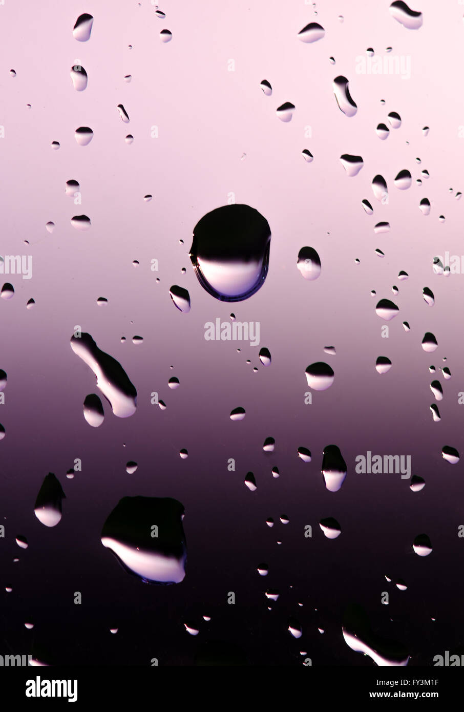 Spots rain on window hi-res stock photography and images - Alamy