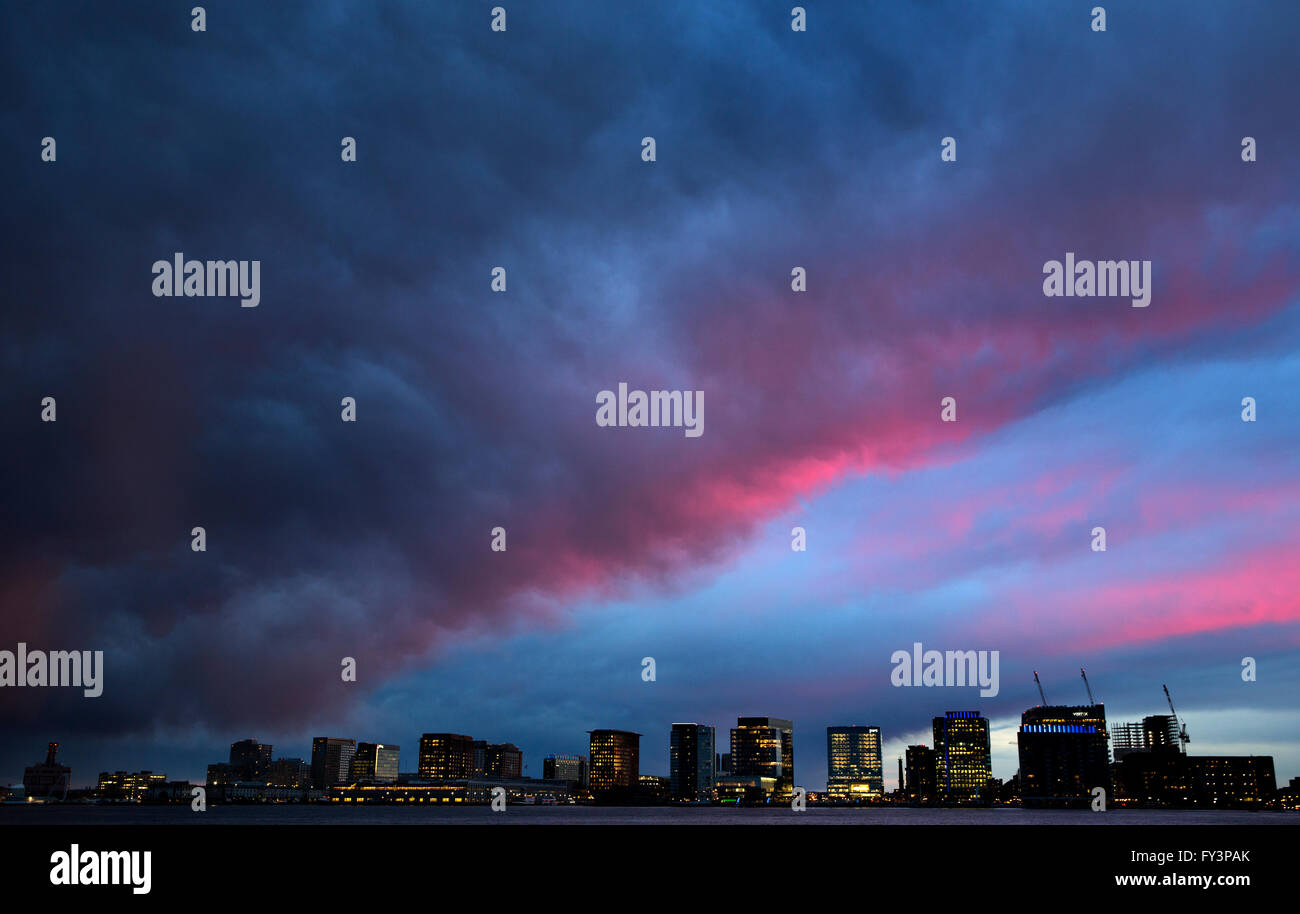 Boston setting hi-res stock photography and images - Alamy
