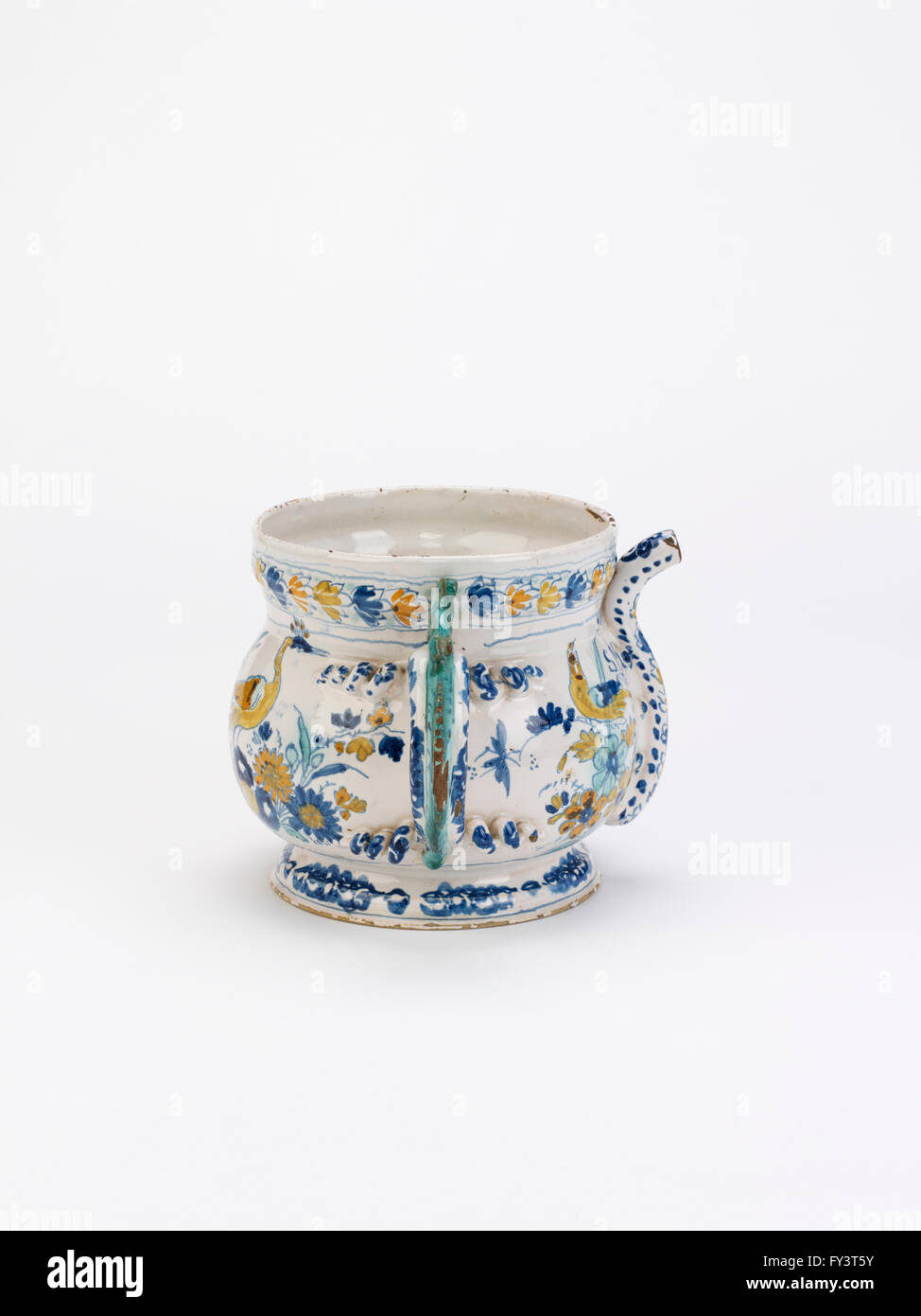 Delftware 17th century hi-res stock photography and images - Alamy