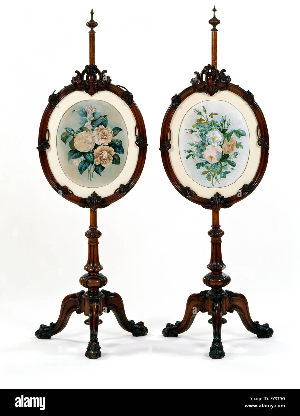 Fire screens hi-res stock photography and images - Alamy