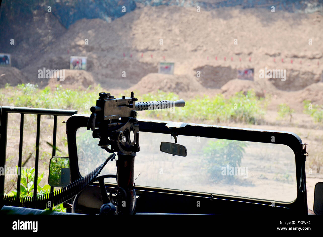 Machine gun Squad Automatic Weapon for people shooting at Cu Chi ...
