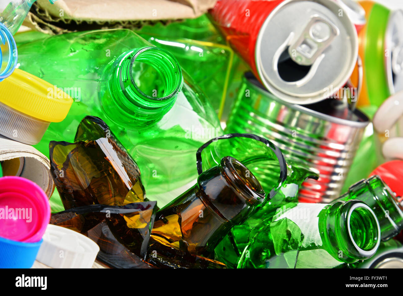 Recyclable garbage consisting of glass, plastic, metal and paper Stock ...