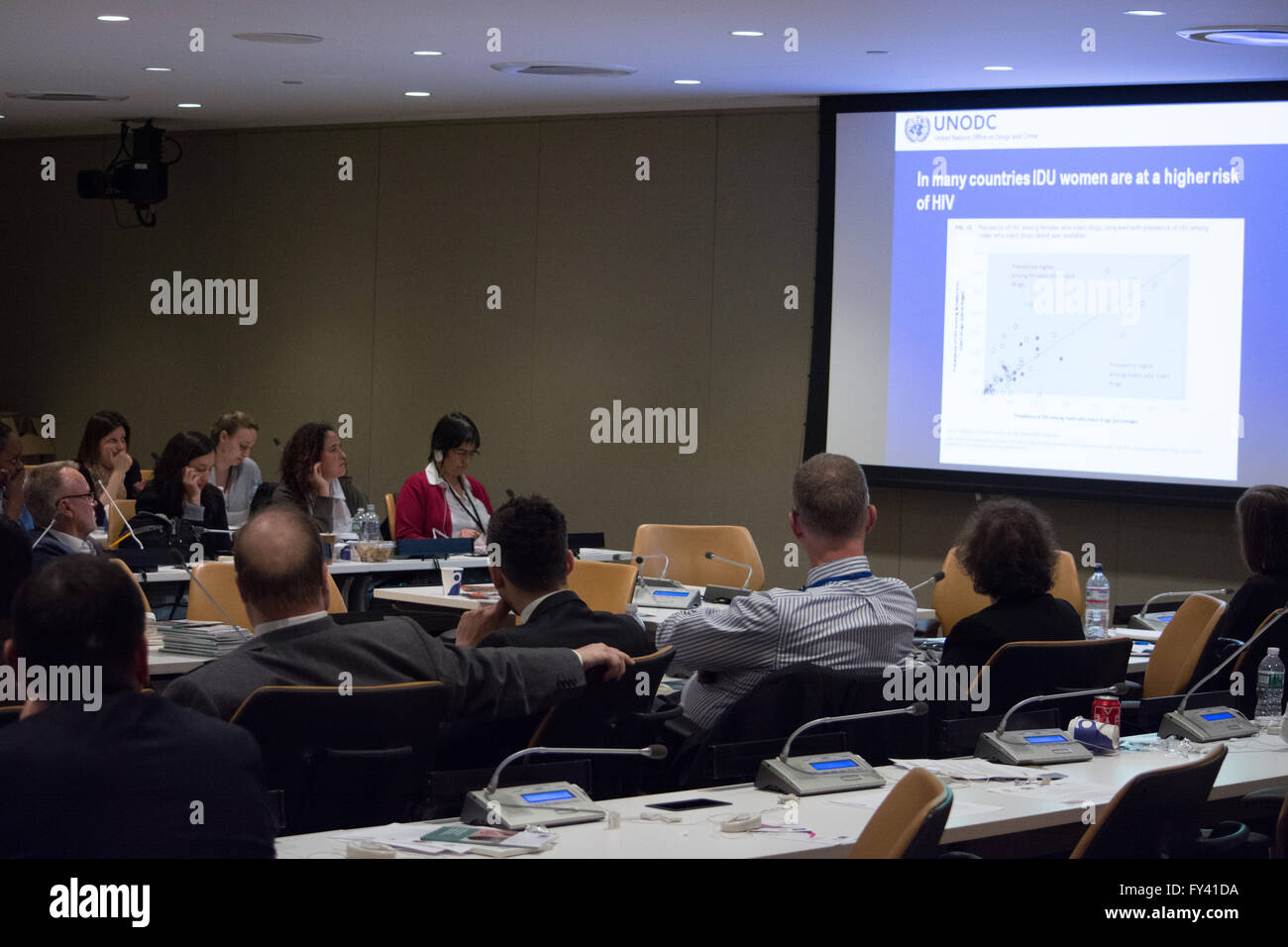 Three united nations observers hi-res stock photography and images - Alamy