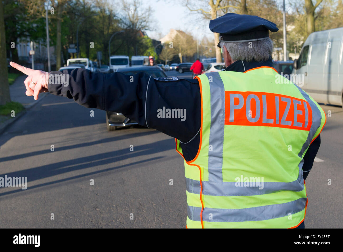 Police pull over car hi-res stock photography and images - Alamy