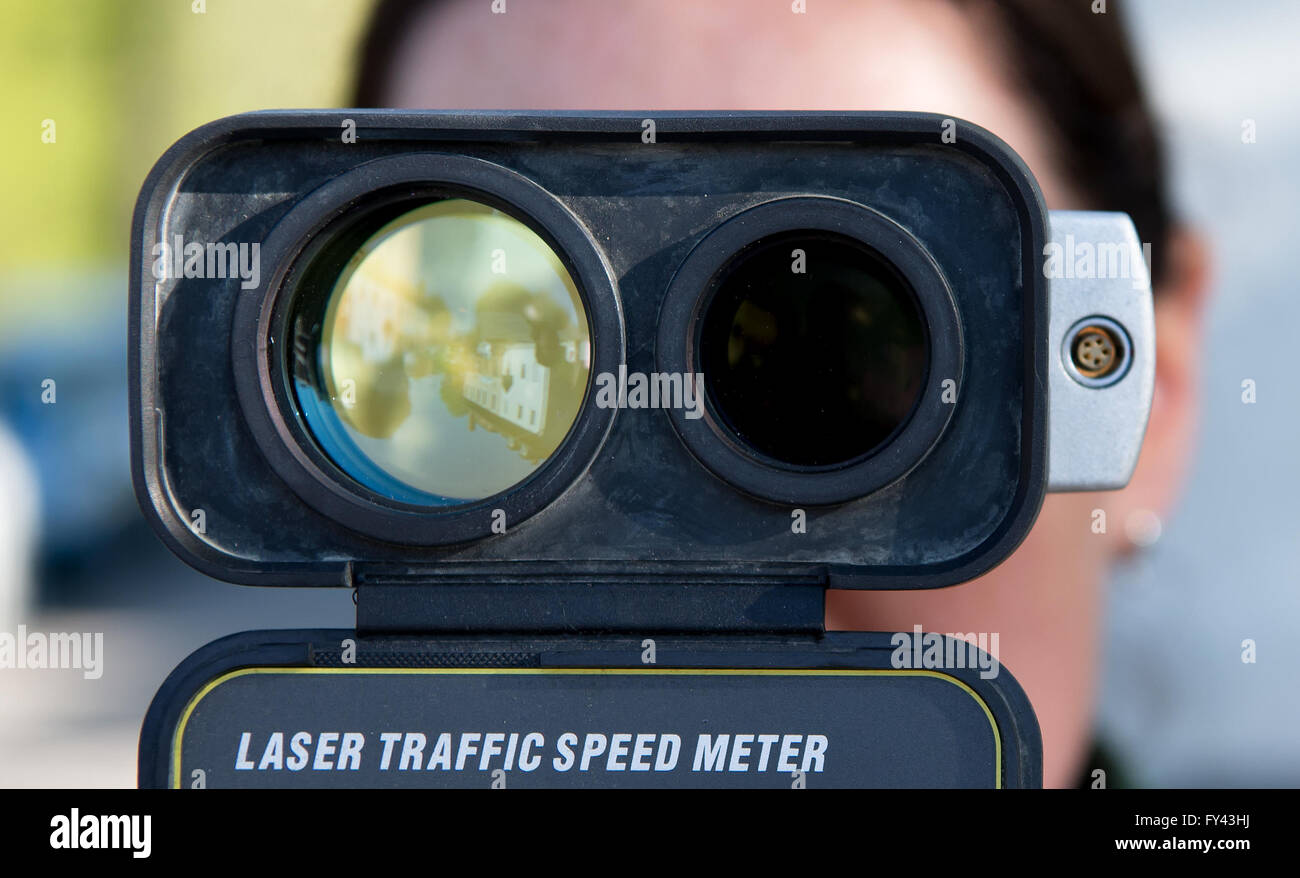 Police officer speed camera hi-res stock photography and images - Alamy