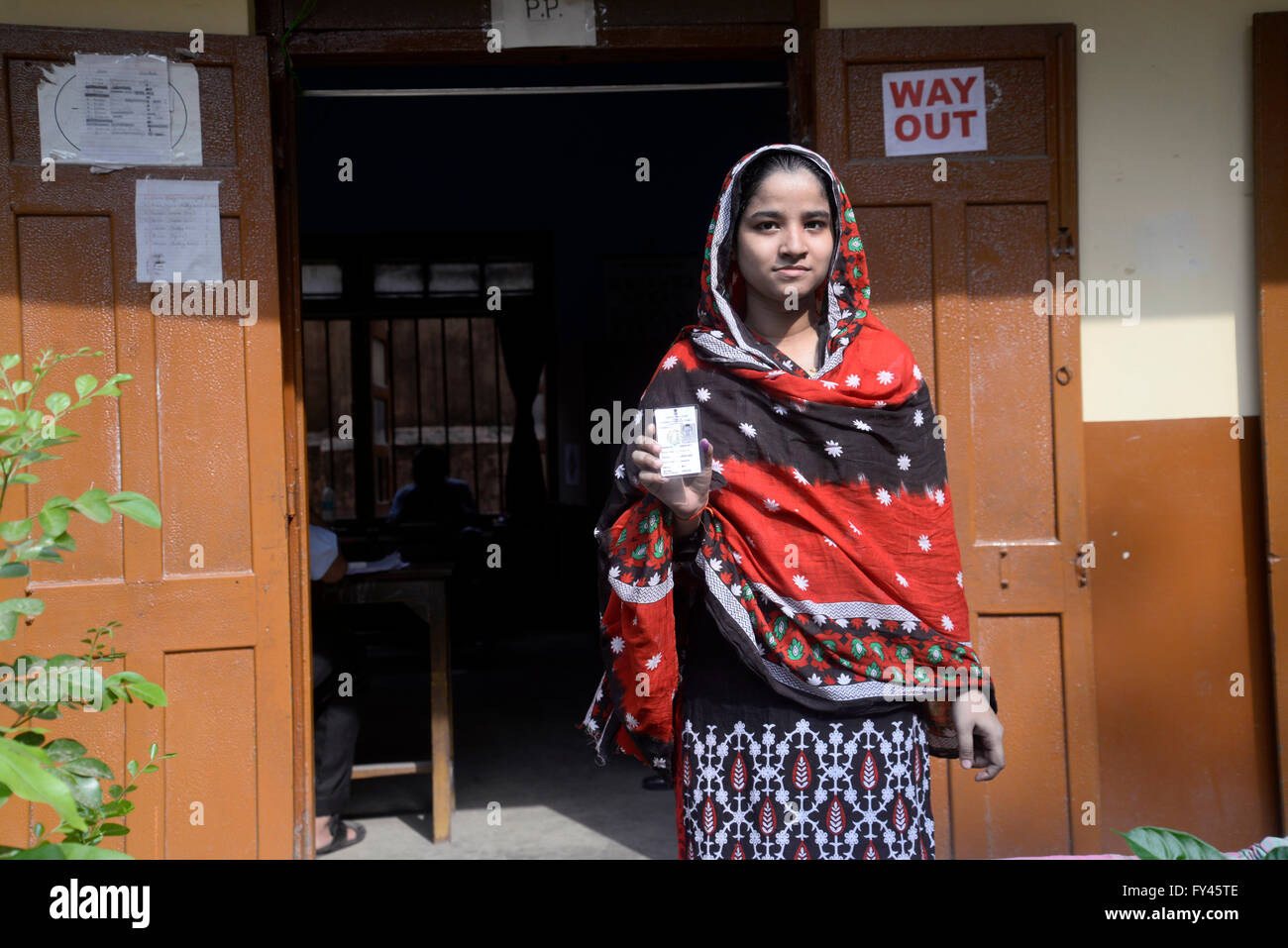 Kolkata, India. 21st Apr, 2016. Saufata Ali muslim women cames out ...