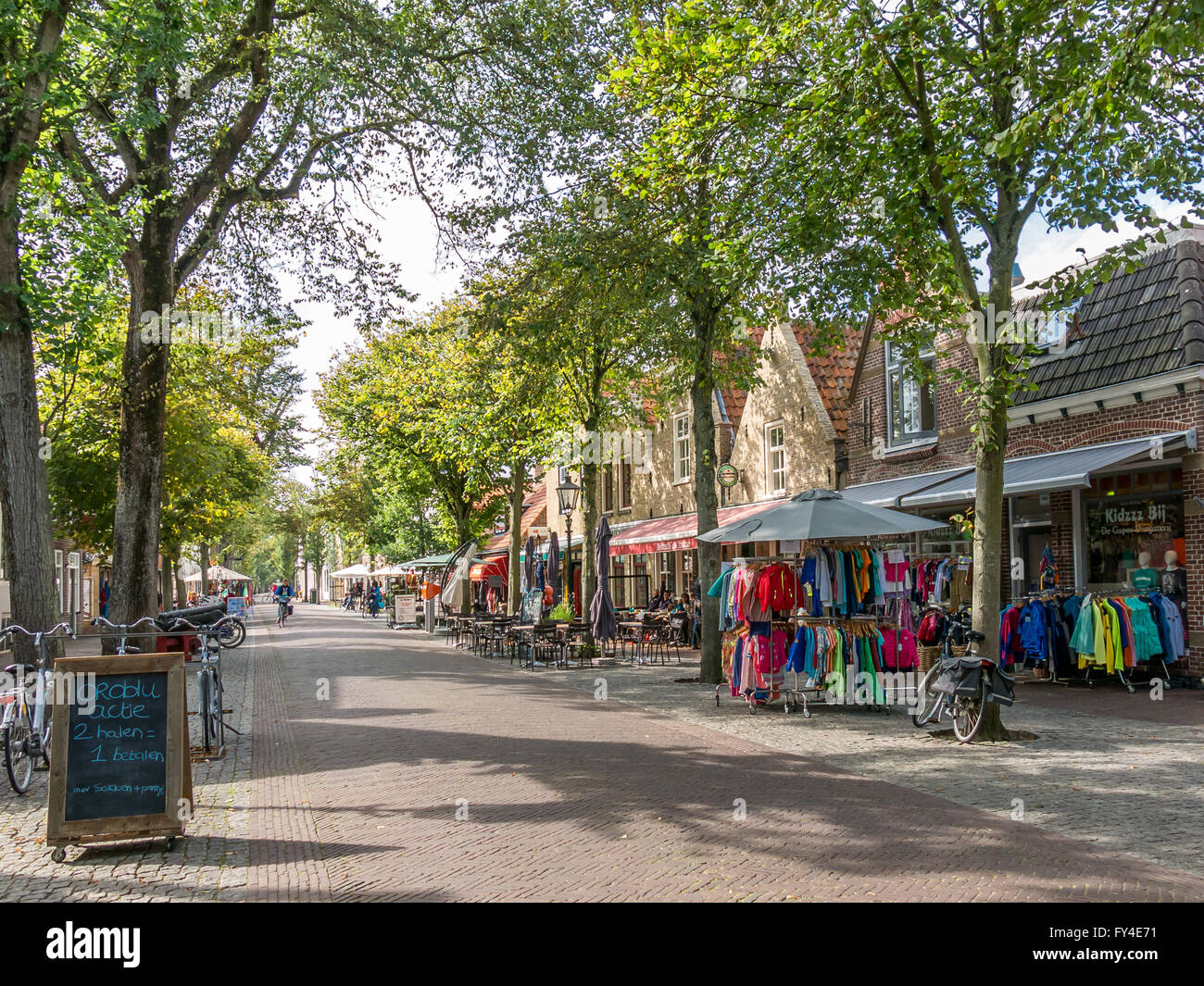 Shops in Dorpsstraat, Main Street East-Vlieland on Vlieland island in ...