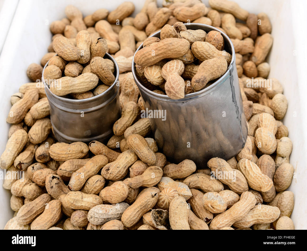 Cans of peanuts hi-res stock photography and images - Alamy