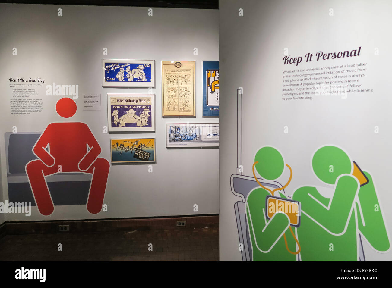 Museum sign rules hi-res stock photography and images - Alamy