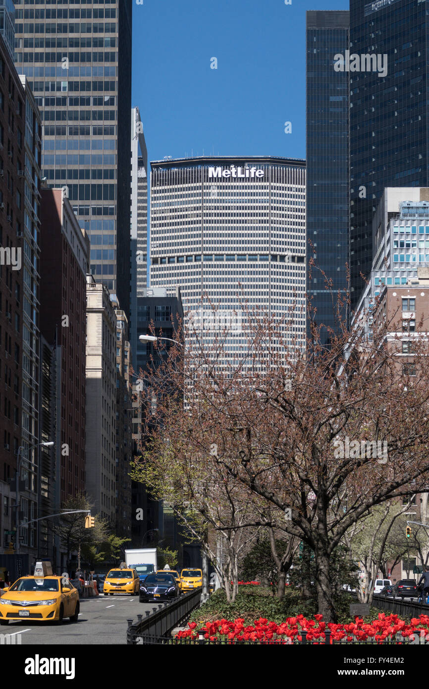 The metlife building hi-res stock photography and images - Alamy