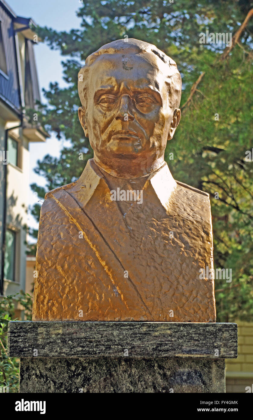 Tito Bust Sculpture, Bitola, Macedonia Stock Photo - Alamy