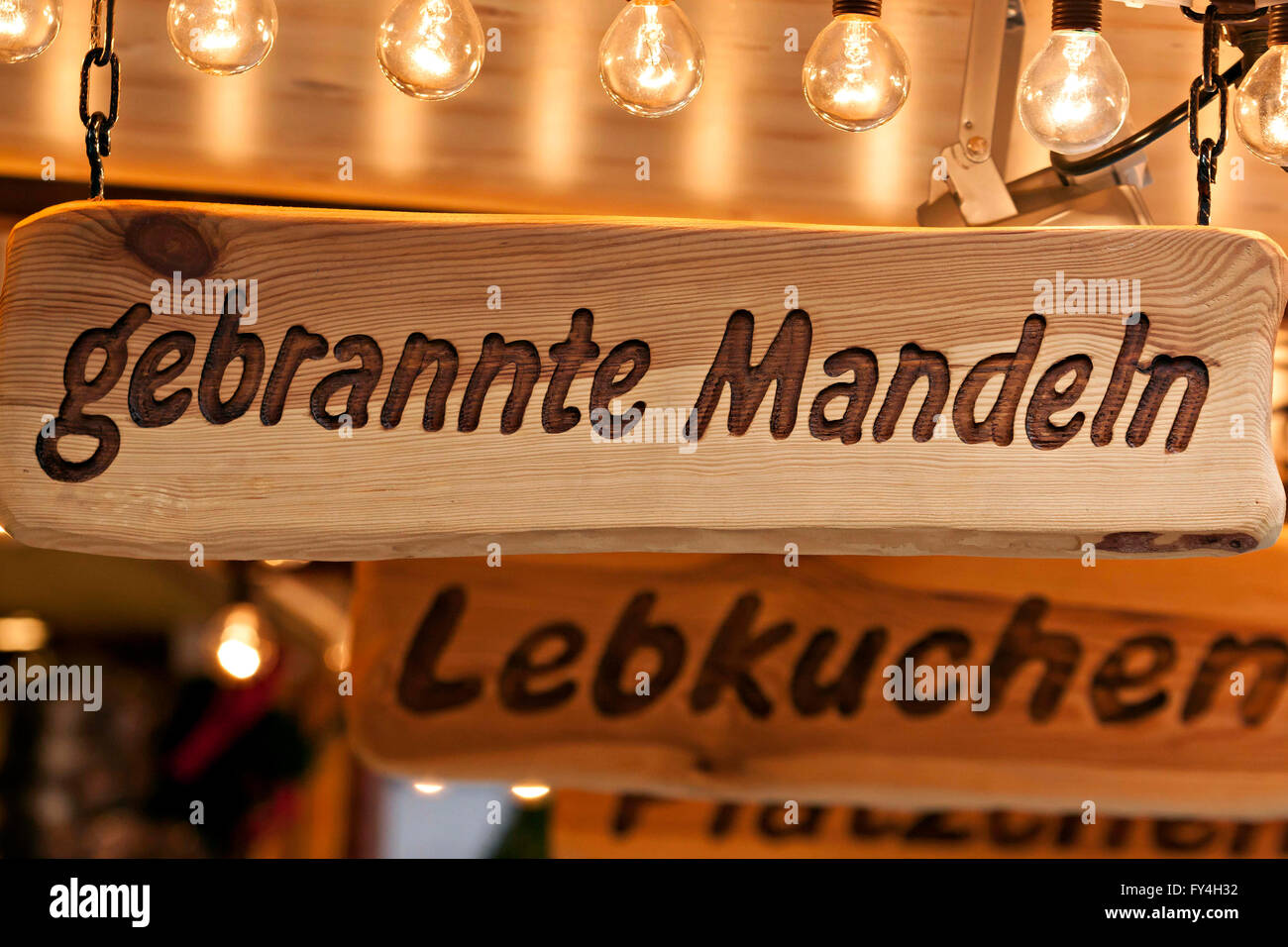 German christmas market signs hi-res stock photography and images - Alamy