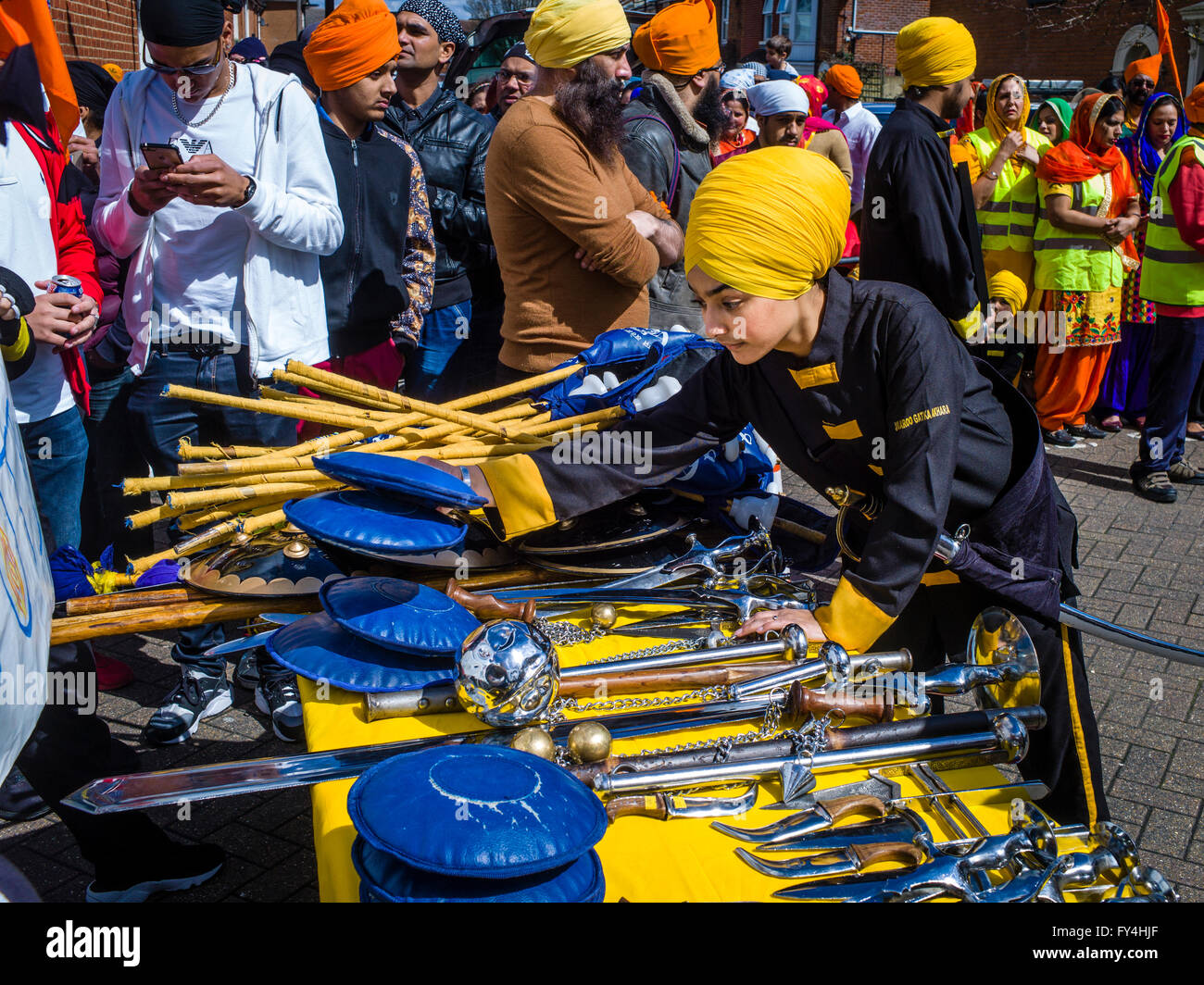 Sikh ceremonial sword hi-res stock photography and images - Alamy