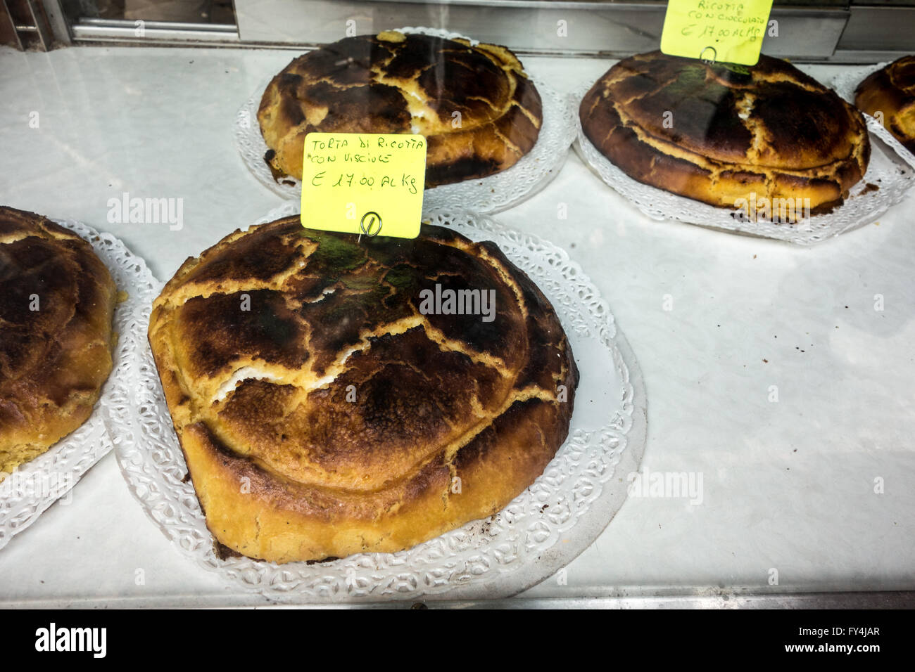 Cheesecake selection in Jewish Quarter in Rome Stock Photo - Alamy