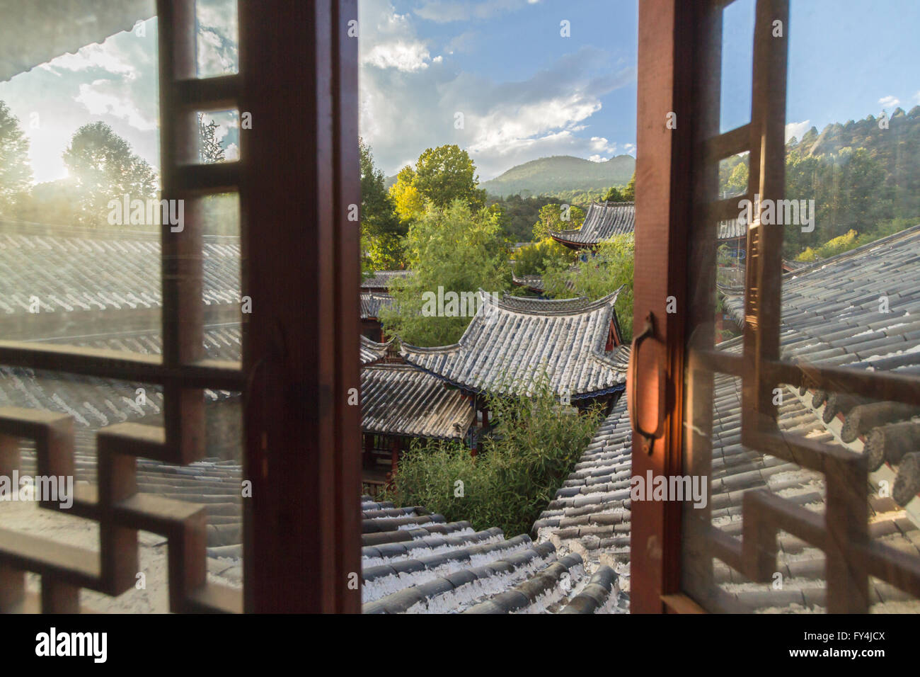 Baisha village, Lijiang Old Town, Yunnan - Traditional Architecture and ...