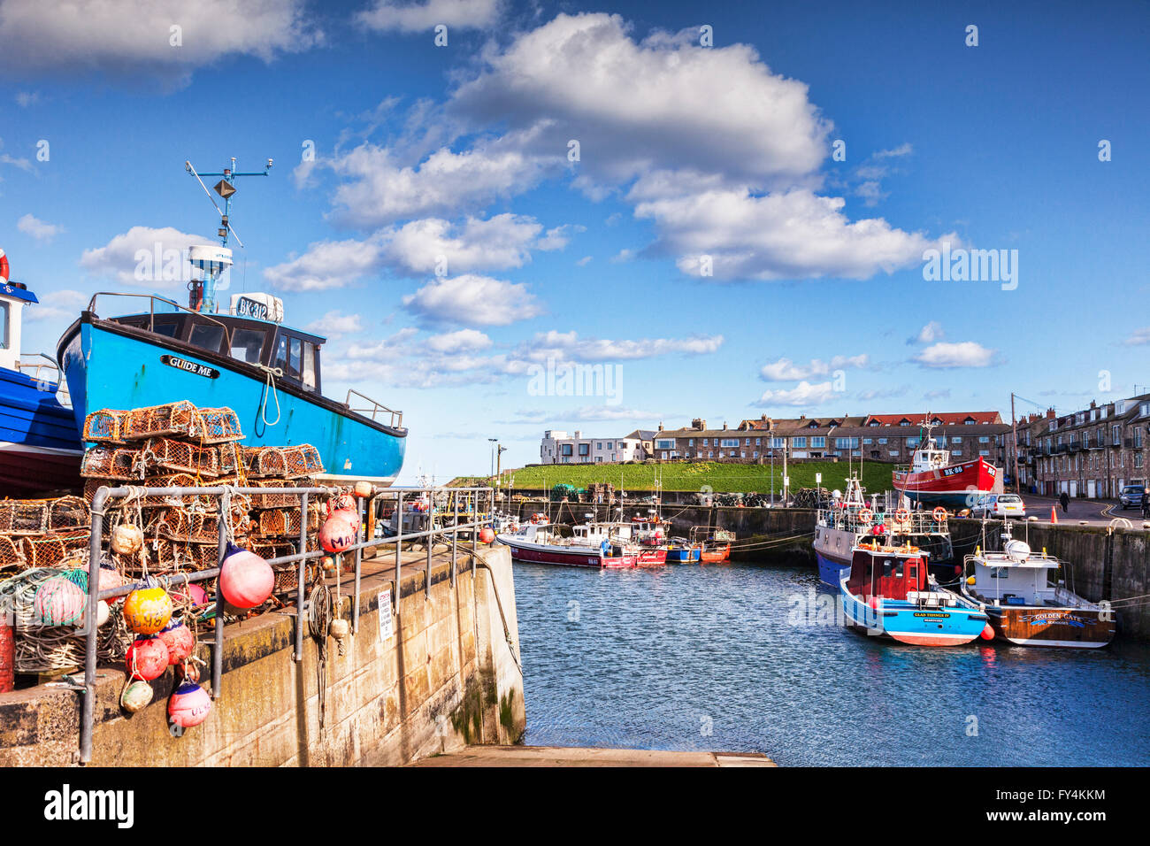 Seahouses northumberland hi-res stock photography and images - Alamy