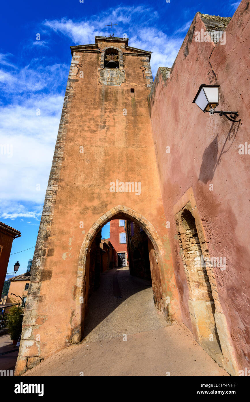 Village de Roussillon Vaucluse Haute Provence France 84 Stock Photo - Alamy