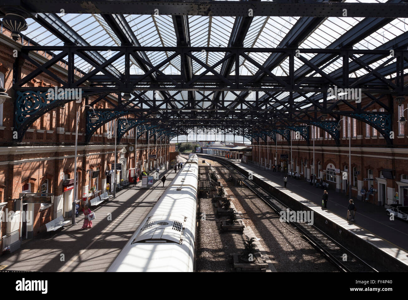 Bournemouth station hi-res stock photography and images - Alamy