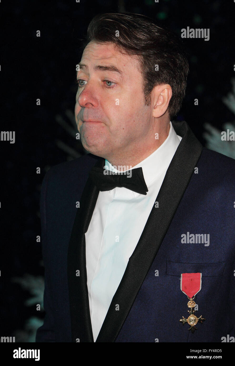 London, UK. Jonathan Ross at Centrepoint Winter Whites Gala at ...