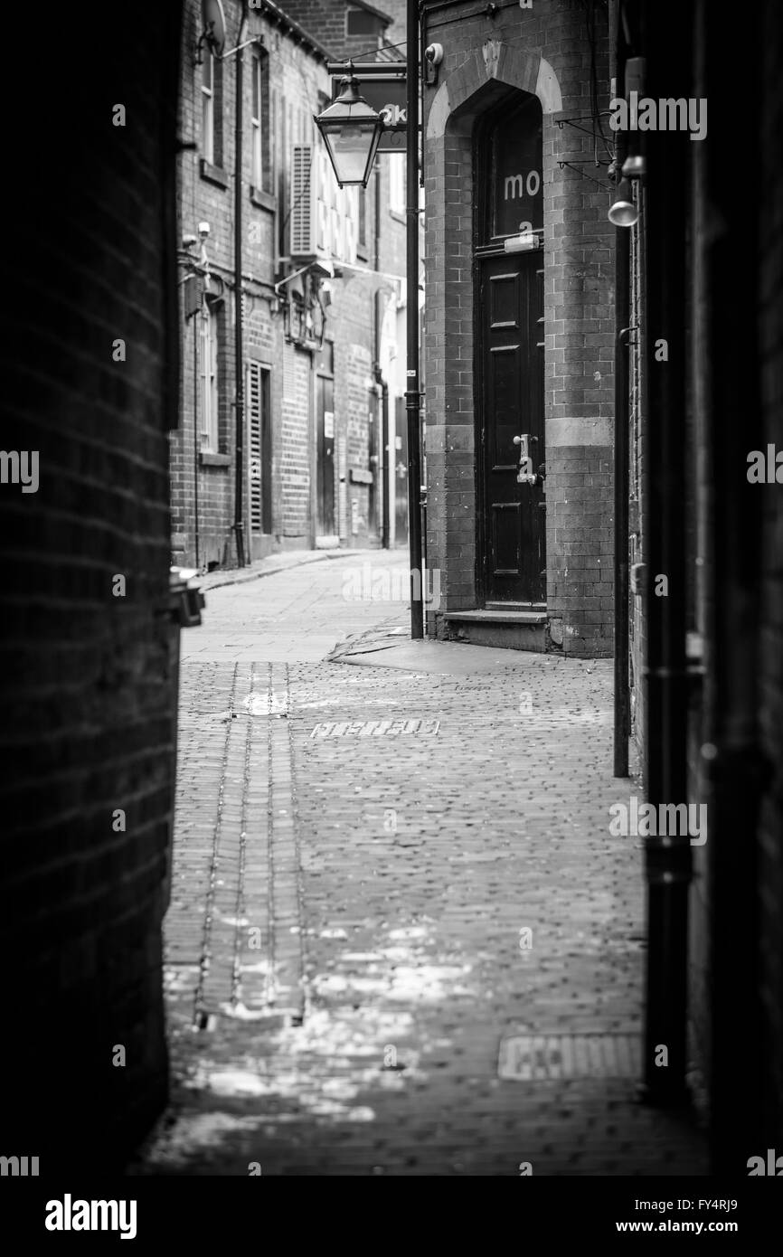 Briggate leeds Black and White Stock Photos & Images - Alamy
