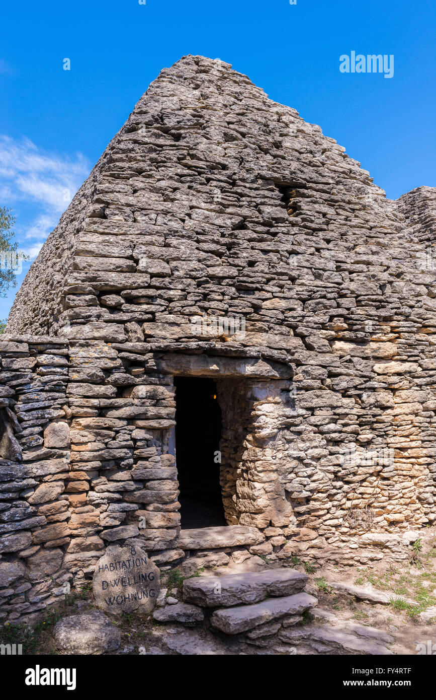 les Bories Gordes Vaucluse Provence France 84 Stock Photo - Alamy