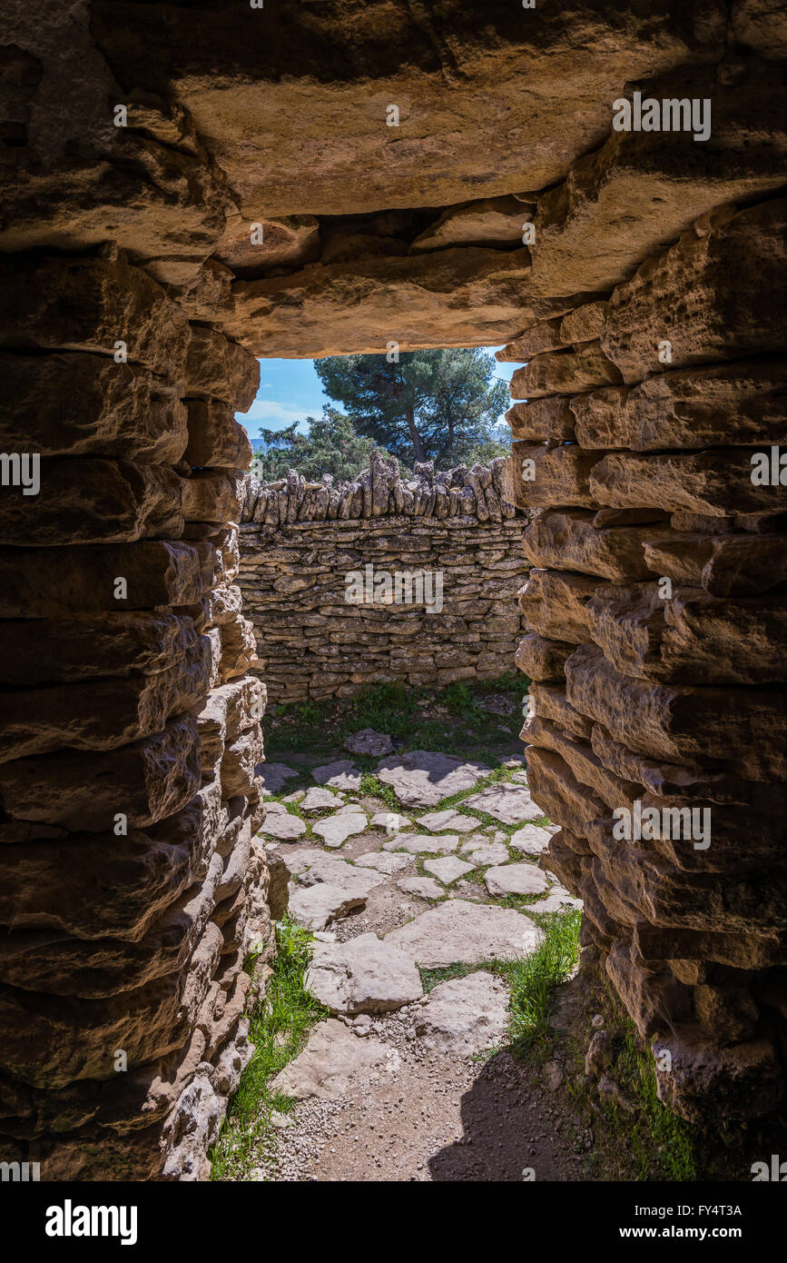les Bories Gordes Vaucluse Provence France 84 Stock Photo - Alamy