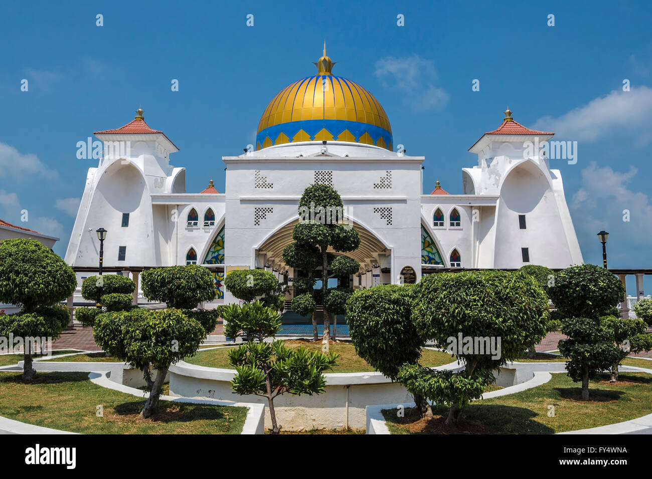 Malacca Straits Mosque, Melaka, Malaysia Stock Photo - Alamy