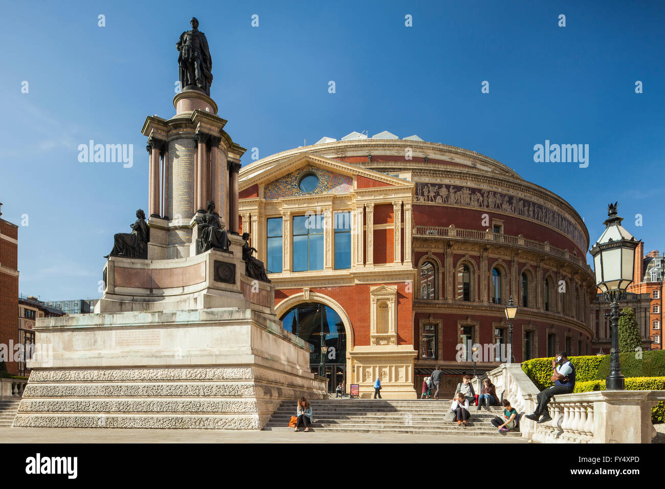 Royal Albert Hall Statue London High Resolution Stock Photography and ...