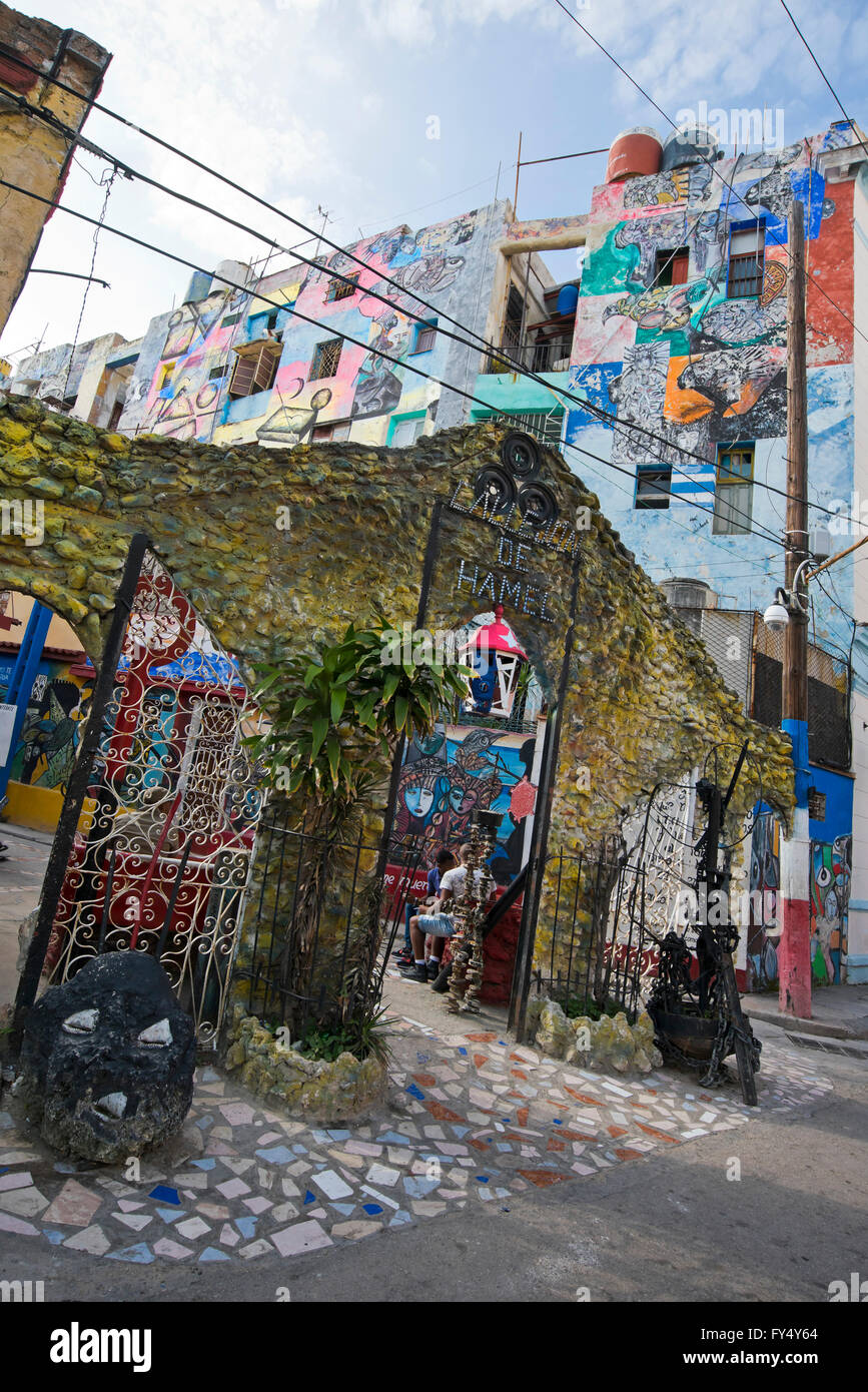 Weird alley hi-res stock photography and images - Alamy
