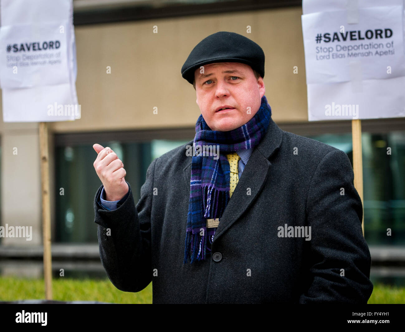Students from various Scottish universities, including the University ...