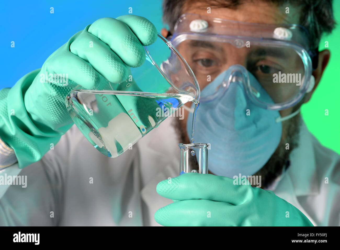 Labratory equipment hi-res stock photography and images - Alamy