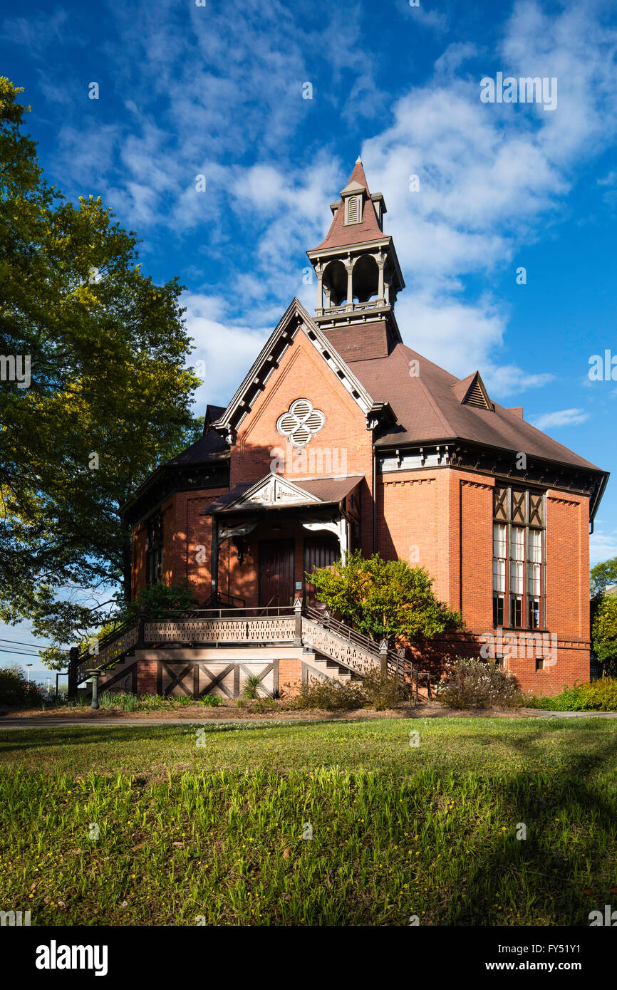 Octagon chapel hi-res stock photography and images - Alamy