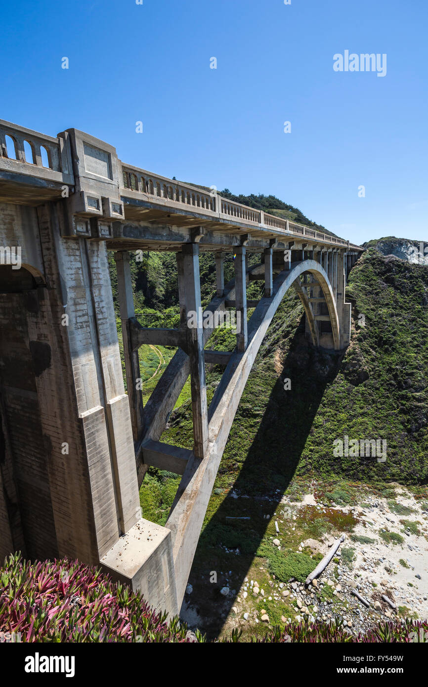 big sur bridge Stock Photo - Alamy
