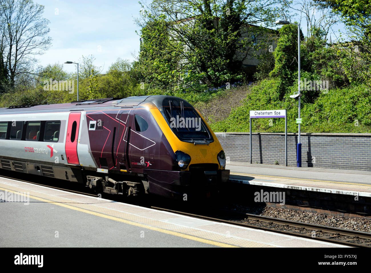 Arriva Cross Country Voyager train arriving at Cheltenham Spa railway ...