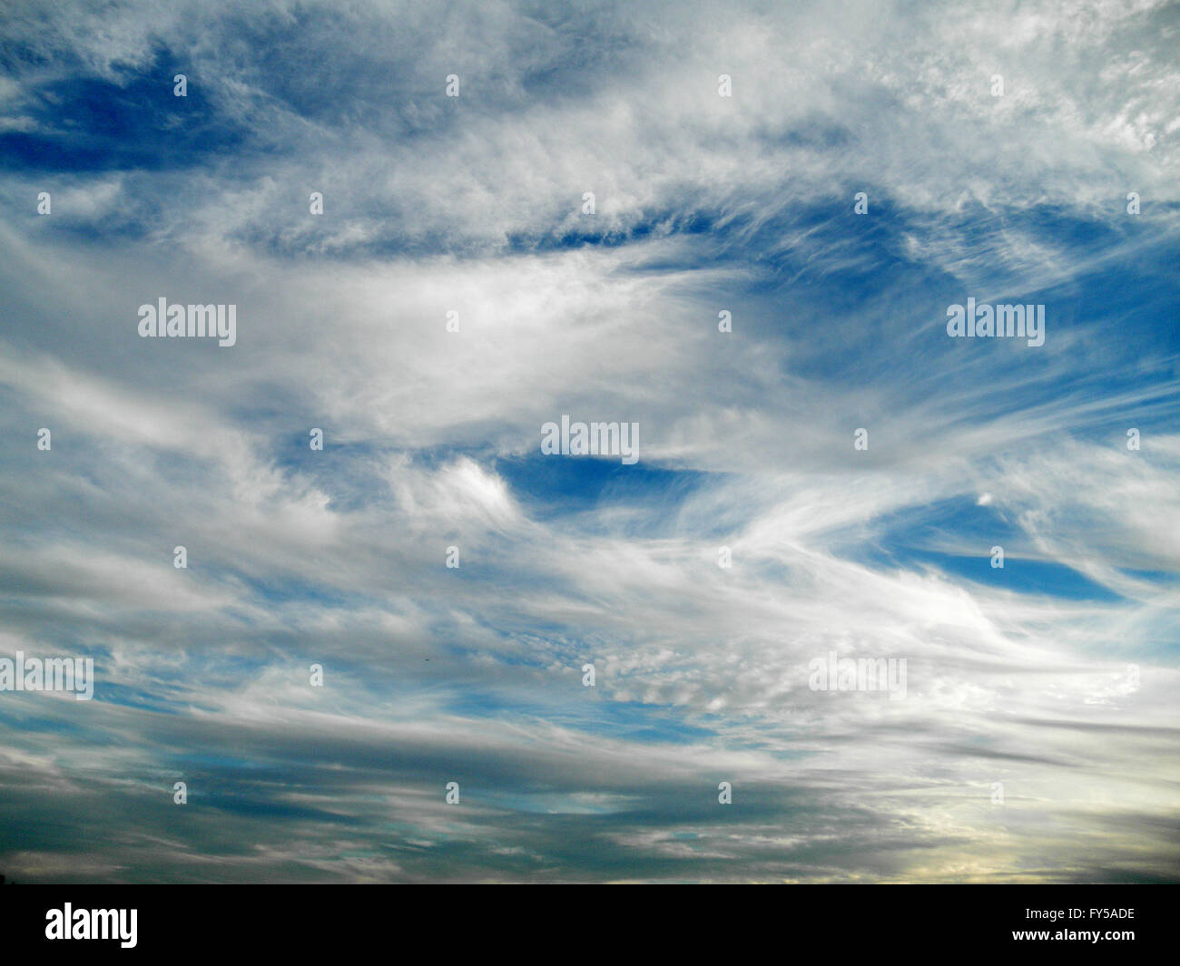 Sweeping cloud hi-res stock photography and images - Alamy