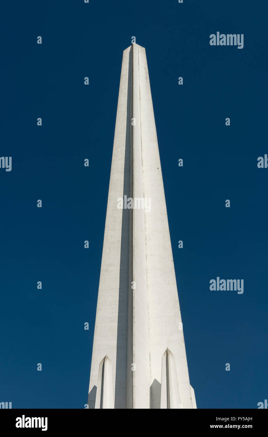 National Independence Monument in Maha Bandula Park, also Maha Bandula ...