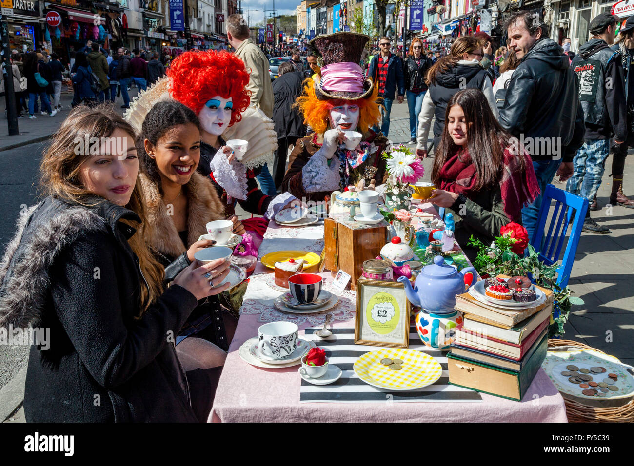 'The Mad Hatters Tea Party' Street Performers, Camden Sunday Market ...