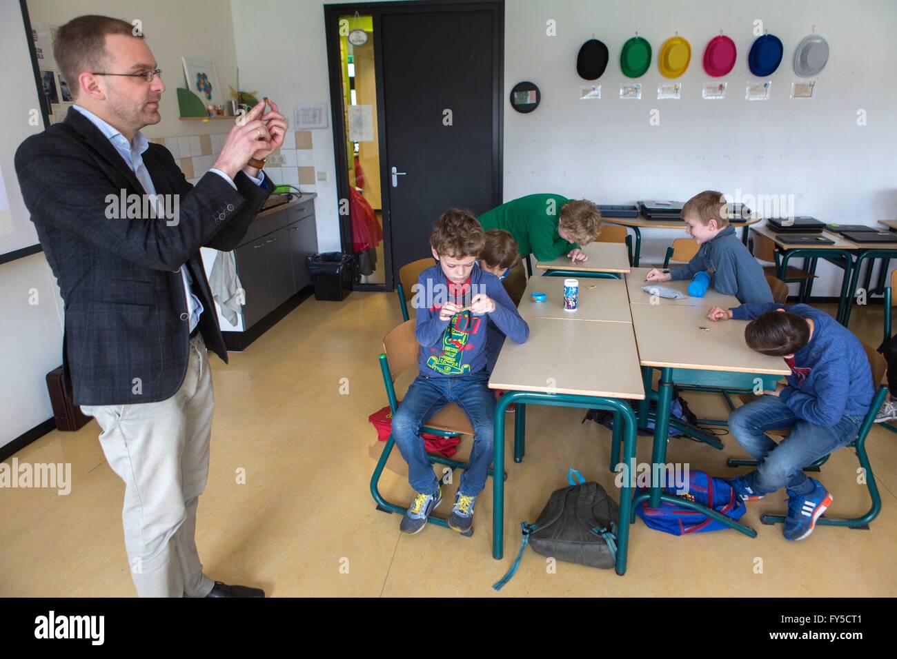 School class insects hi-res stock photography and images - Alamy